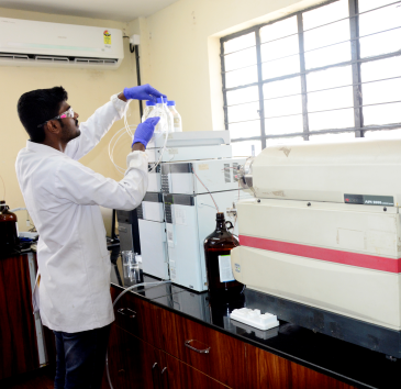 About Us - Aquigen Bio Sciences | Pharmaceutical Reference Standards